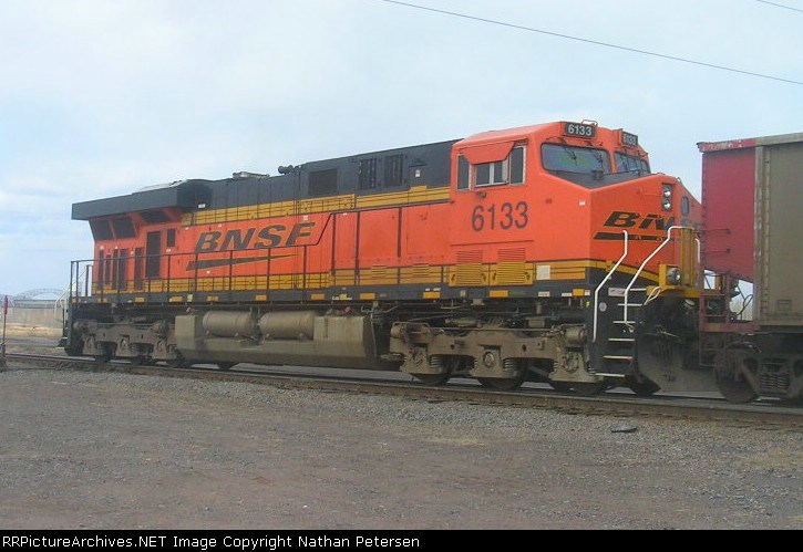 BNSF 6133